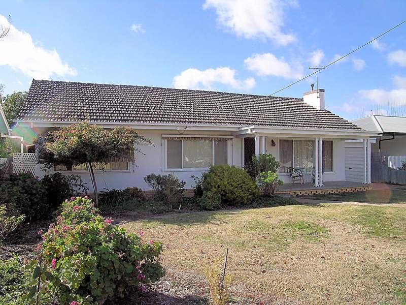 118 Burrows Street, Mildura, Vic 3500 - Property Details