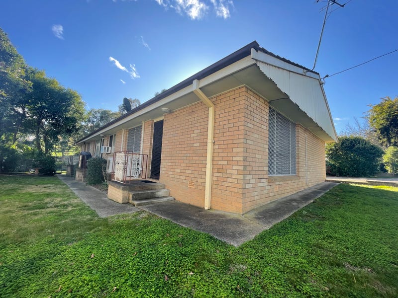 1/16 Blackett Avenue, Young, NSW 2594 - realestate.com.au