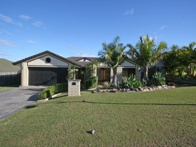 10 Makemo Street, Pacific Pines, QLD 4211 - realestate.com.au