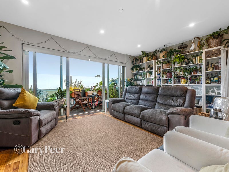 104/113 Poath Road, Murrumbeena, Vic 3163 - Property Details