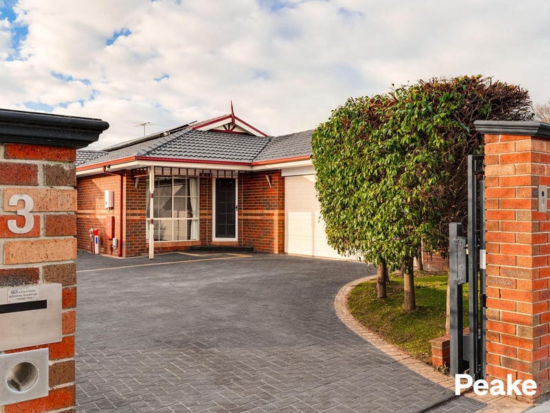 3 Clark Court, Berwick, Vic 3806 - Property Details