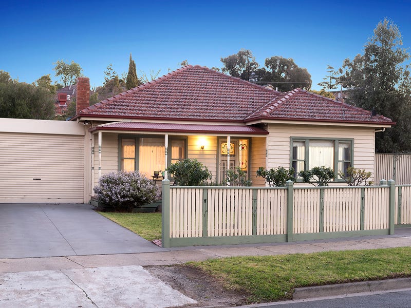 11 Mascoma Street, Strathmore, VIC 3041 - realestate.com.au