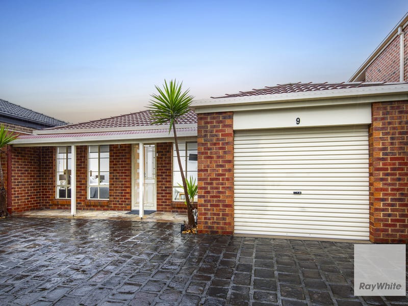 9 Huegill Drive, Burnside, VIC 3023 - realestate.com.au