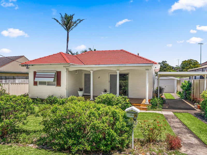 12 Preston Street, Figtree, NSW 2525 - Property Details