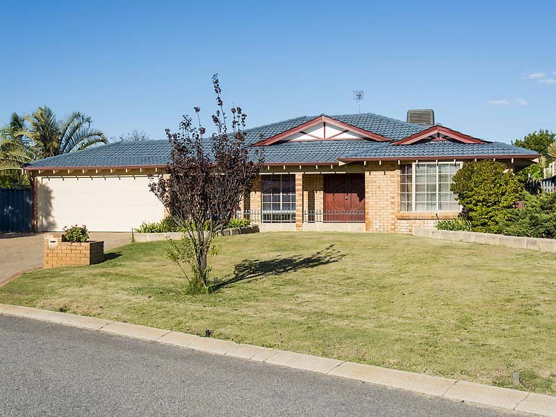11 Tasman Court, Thornlie, WA 6108 - Property Details