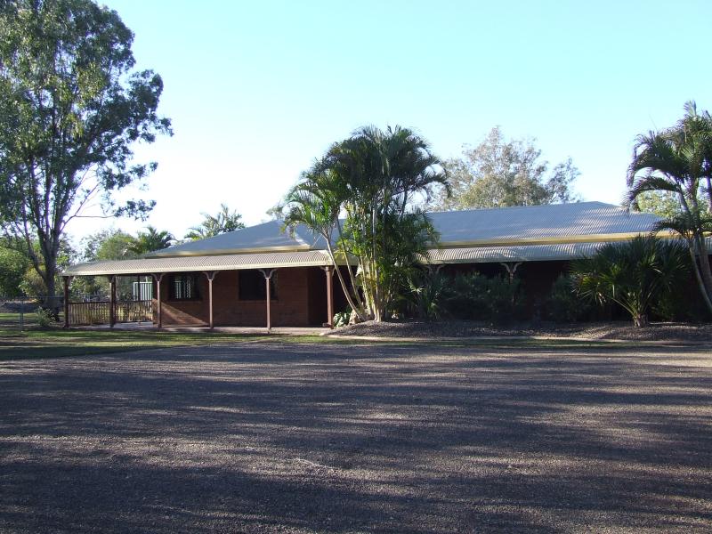 64-66 Fifth Avenue, Barellan Point, QLD 4306 - realestate.com.au