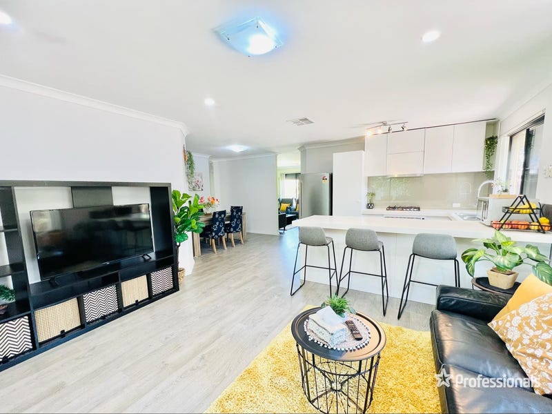 14 Thundelarra Avenue, Ellenbrook, WA 6069 - Property Details