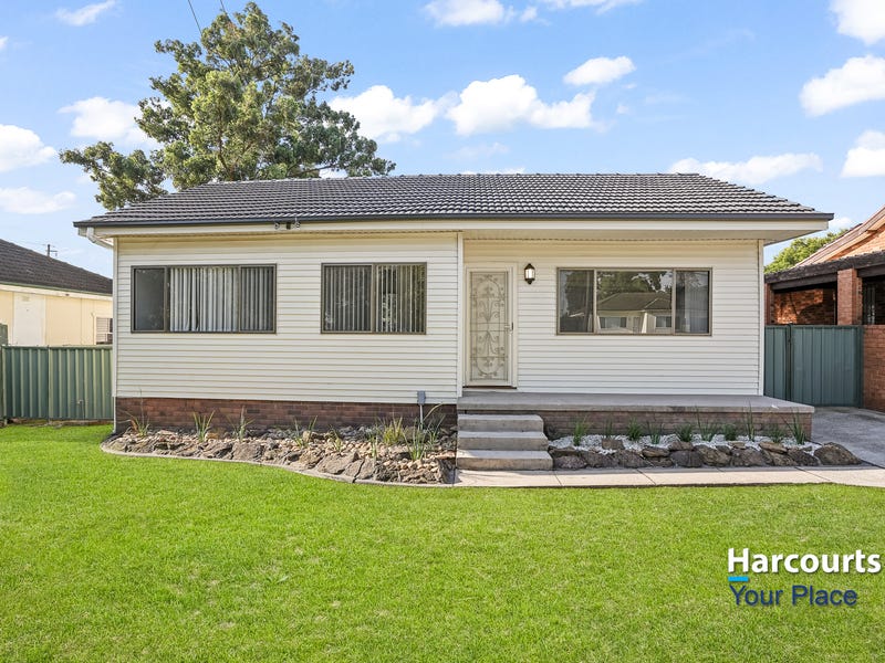 6 Dan Crescent, Colyton, NSW 2760 - Property Details