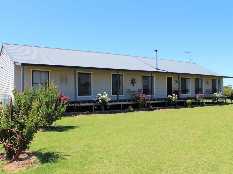 1 "Woolaway", Forbes, NSW 2871 - Property Details