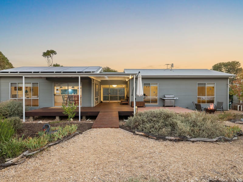 13 West Terrace, Callington, SA 5254 - Property Details