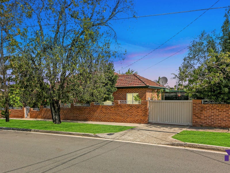 282 Roberts Road, Greenacre, NSW 2190 - Property Details
