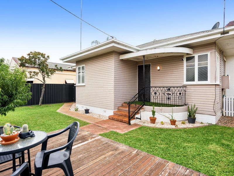 64 Clark Street, Clifton, Qld 4361 - Property Details