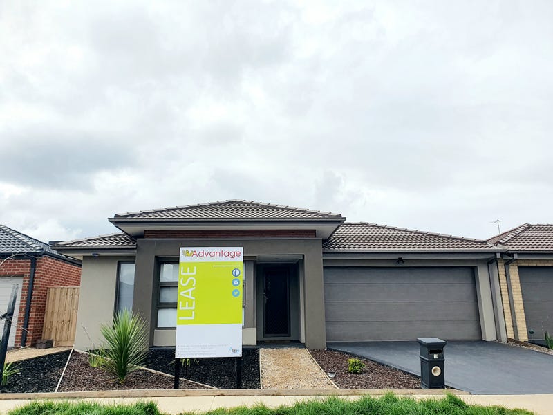 19 Hutchence Drive, Point Cook, VIC 3030 - realestate.com.au