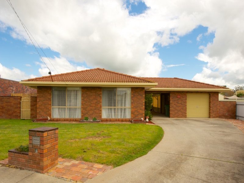 6 Jasper Close, West Wodonga, VIC 3690 - realestate.com.au