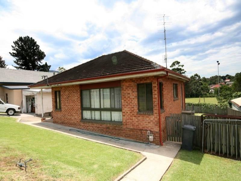 3 Karbo St, Figtree, NSW 2525 - Property Details
