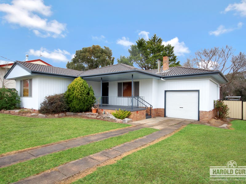 78 Logan Street, Tenterfield, NSW 2372 - Property Details