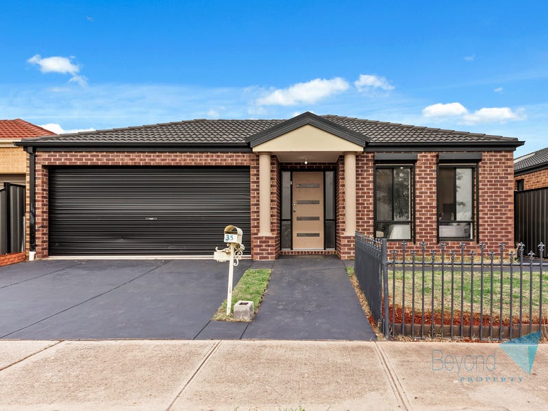 35 Carew Way, Derrimut, Vic 3026 - Property Details