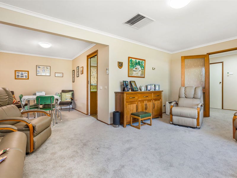 44 Boundary Street, Kerang, VIC 3579 - realestate.com.au