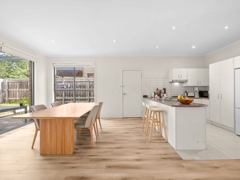 5/102-104 Hillcrest Road, Frankston, Vic 3199 - Property Details