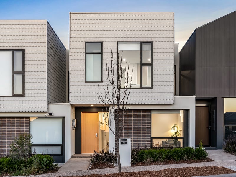 121 Buchanan Drive, Woodforde, SA 5072 - Property Details