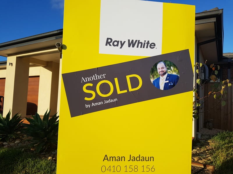 28 Attunga Grove, Werribee, Vic 3030 - Property Details