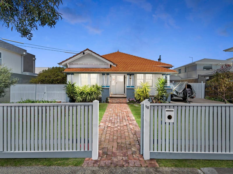18 Embankment Grove, Chelsea, Vic 3196 - Property Details