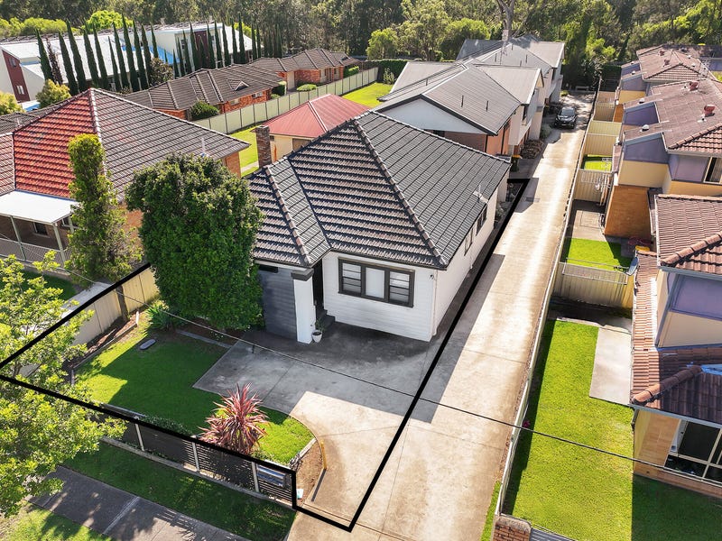 1/285 Sandgate Road, Shortland, NSW 2307 - Property Details