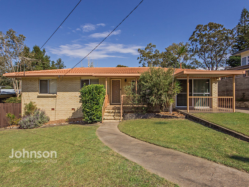 7 Ware Street, North Ipswich, QLD 4305 - realestate.com.au
