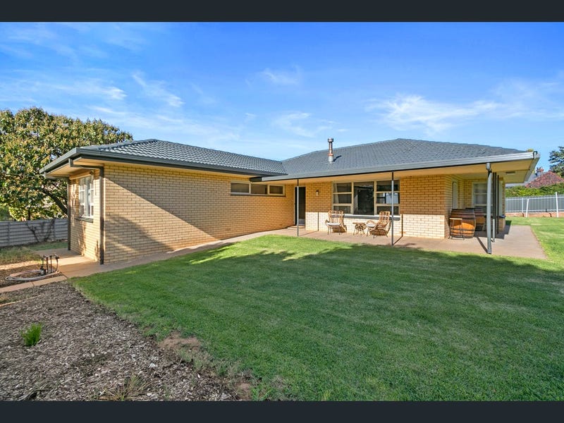 13 Queen Street, Burra, SA 5417 - Property Details