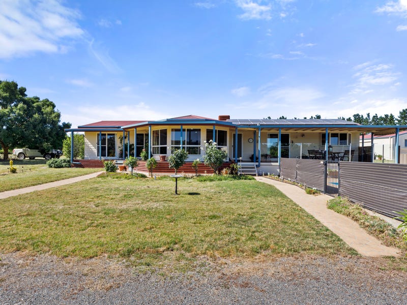 594 Yass Valley Way, Yass, NSW 2582 - Property Details