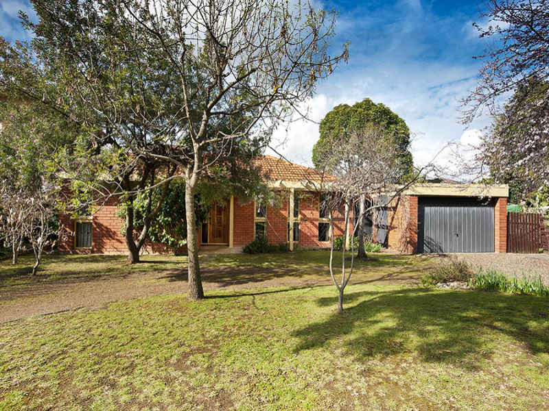 14 Dowle Street, Macleod, VIC 3085 - realestate.com.au