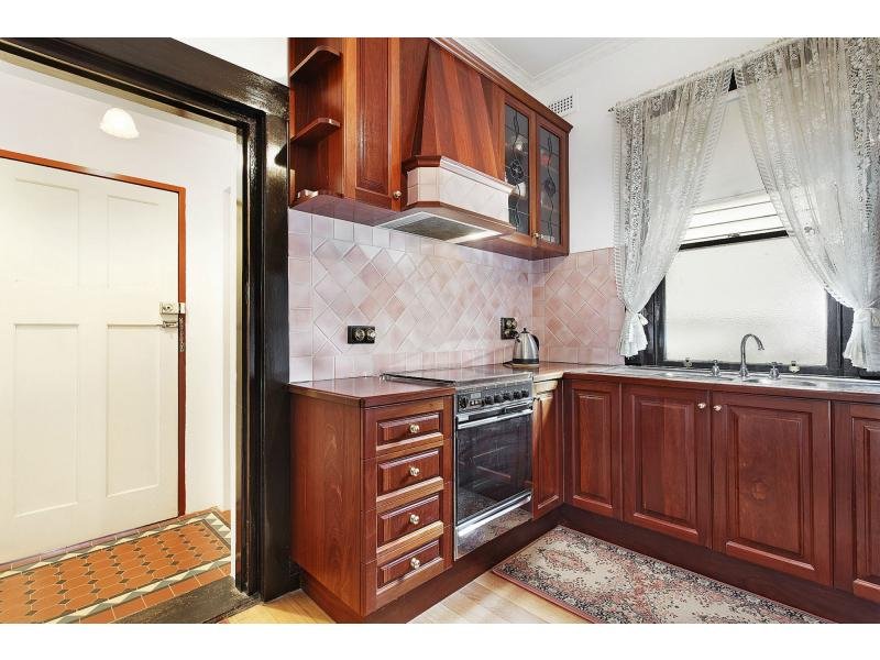 31 The Ridgeway, Kensington, VIC 3031 - realestate.com.au