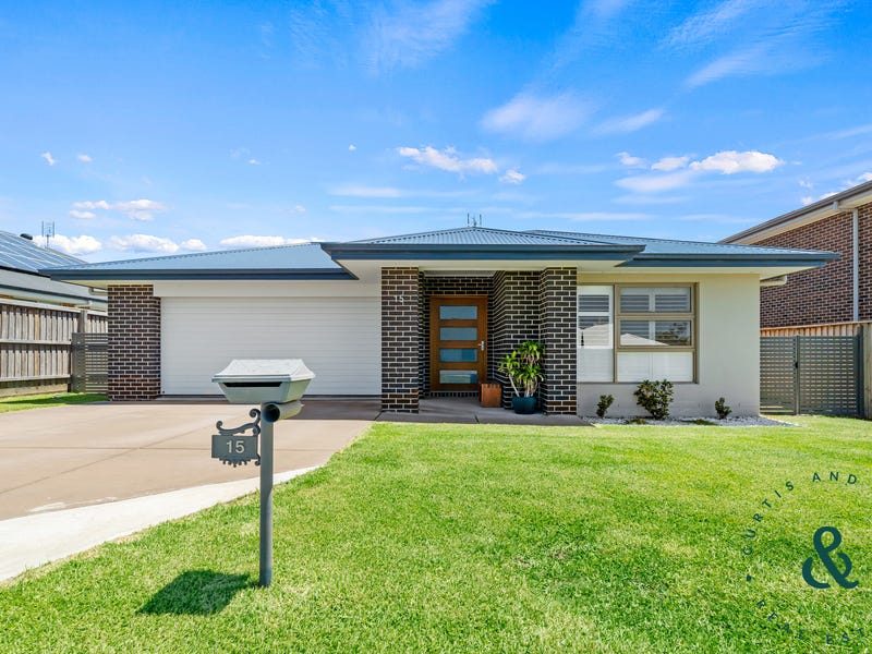 15 Carolina Road, Medowie, NSW 2318 - Property Details
