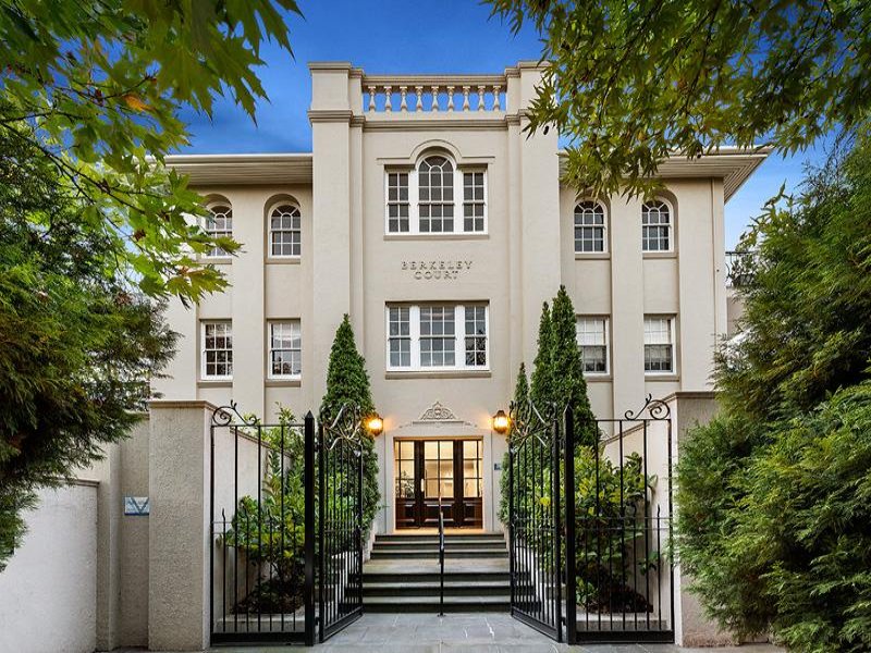 2/591 Toorak Road, Toorak, VIC 3142 - realestate.com.au
