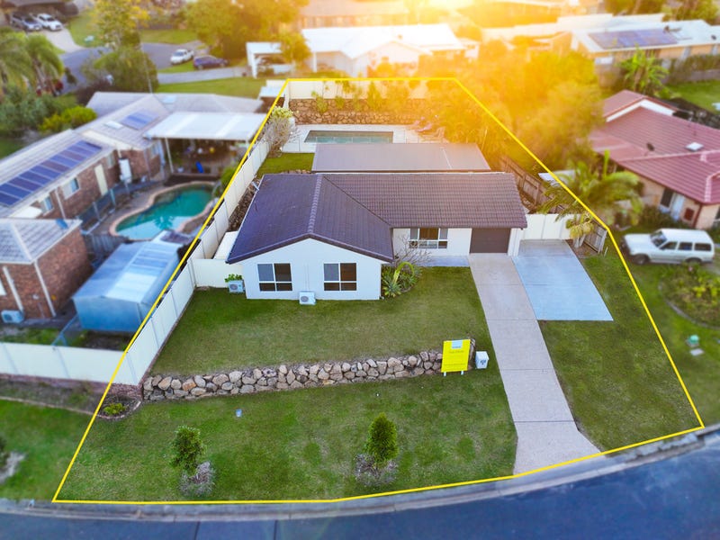 5 Penrith Court, Helensvale, Qld 4212 - Property Details