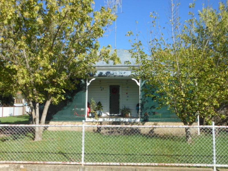 35 Murringo Street, Young, NSW 2594 - realestate.com.au