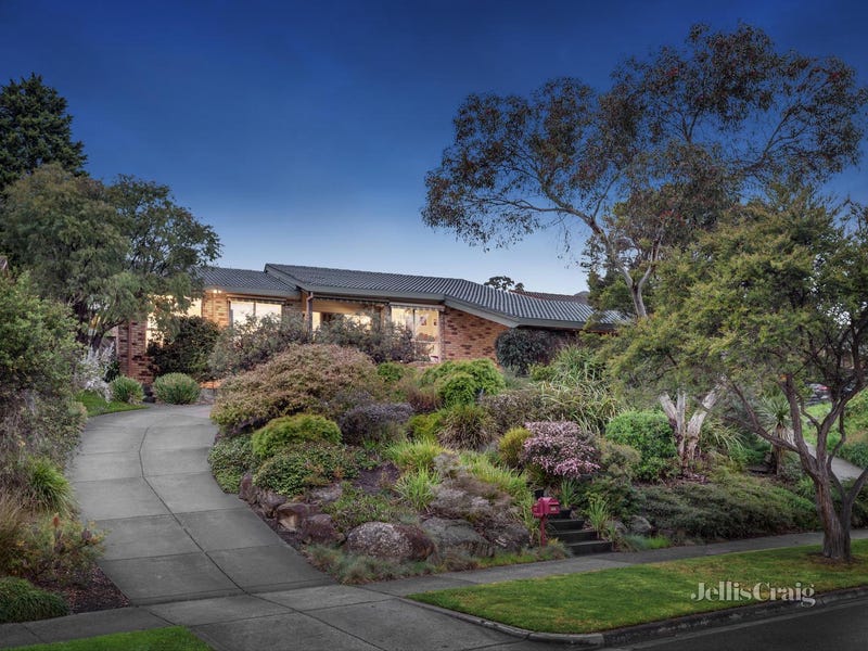 17 Templemore Drive, Templestowe, Vic 3106 - Property Details