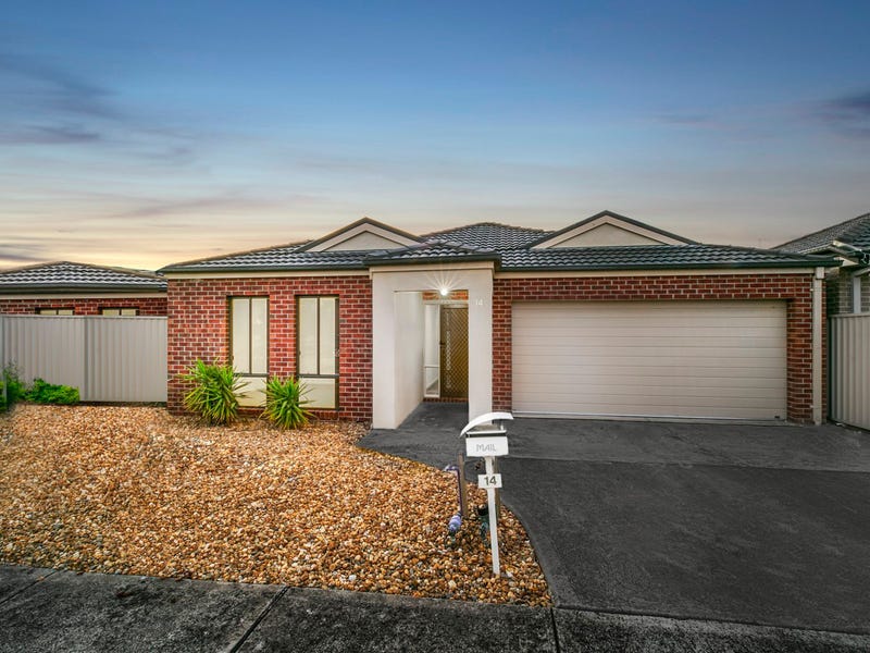 14 Hood Place, Pakenham, VIC 3810 - realestate.com.au