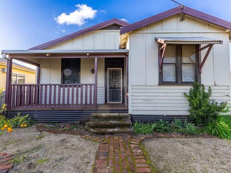 33 Clarinda Street, Parkes, NSW 2870 - Property Details