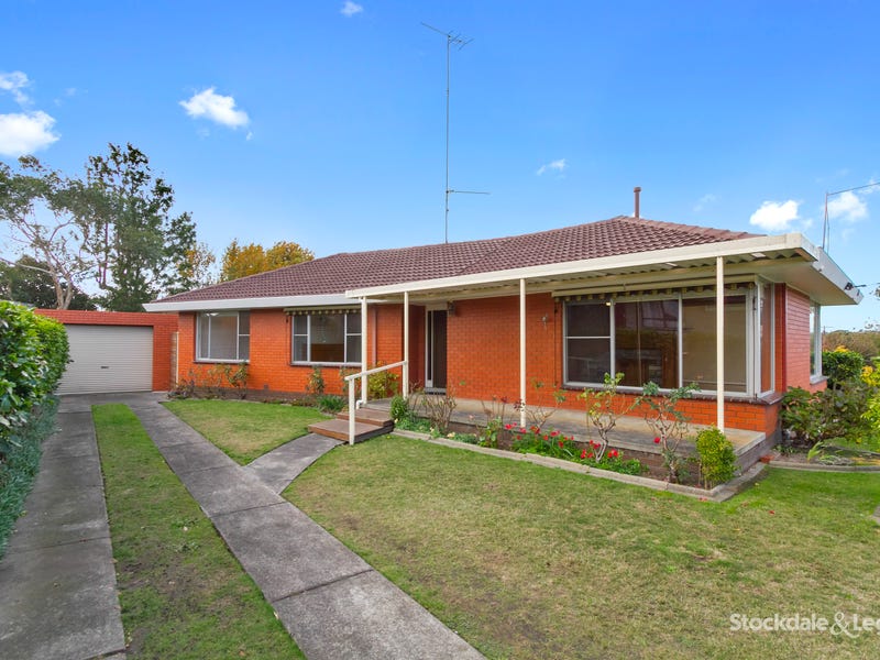 4 Walker Parade, Churchill, Vic 3842 - Property Details