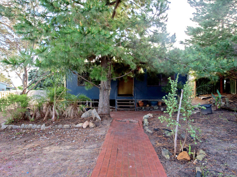 97 Johnston Street, Yarloop, WA 6218 - Property Details