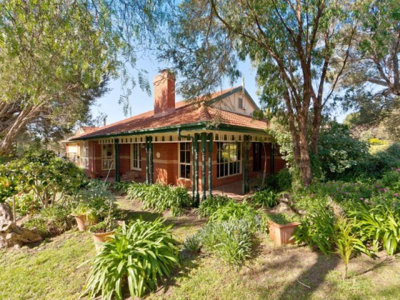 14 CHARLES STREET, Rye, Vic 3941 - Property Details