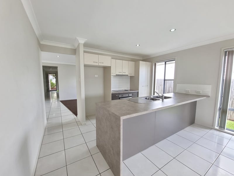 17 James Close, Ormeau, Qld 4208 - Property Details