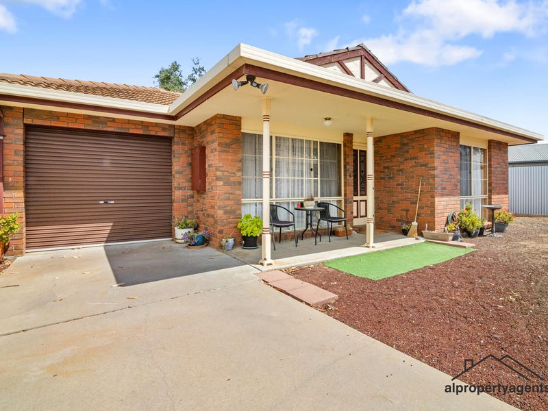 2/51 Natimuk Road, Horsham, Vic 3400 - Property Details