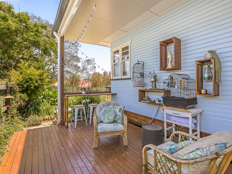 10 Peardon Street, South Toowoomba, QLD 4350 - realestate.com.au