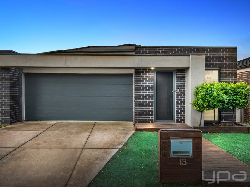 13 Robyn Street, Brookfield, Vic 3338 - Property Details