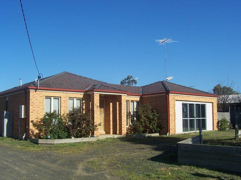 10 Rose Boulevard, Lancefield, VIC 3435 - realestate.com.au