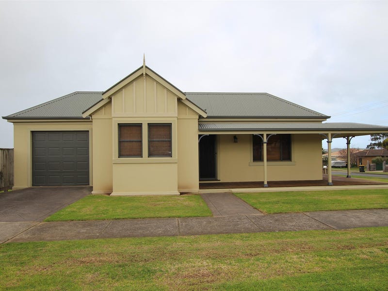 228 Russell Street, Dennington, VIC 3280 - realestate.com.au