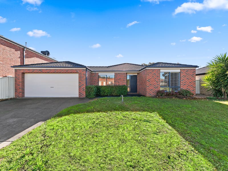 31 Stone Hill Circuit, Cranbourne East, VIC 3977 - realestate.com.au