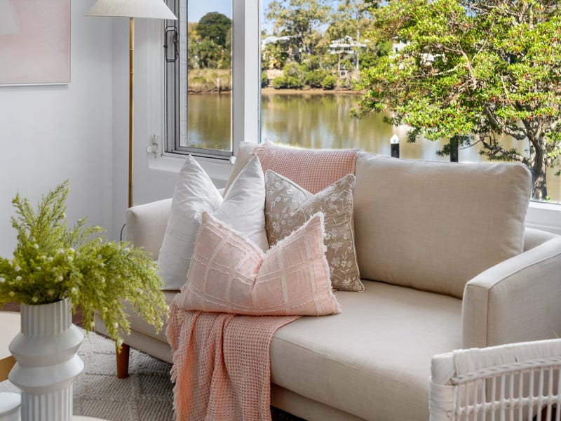 5/8 Twigg Street, Indooroopilly, Qld 4068 - Property Details